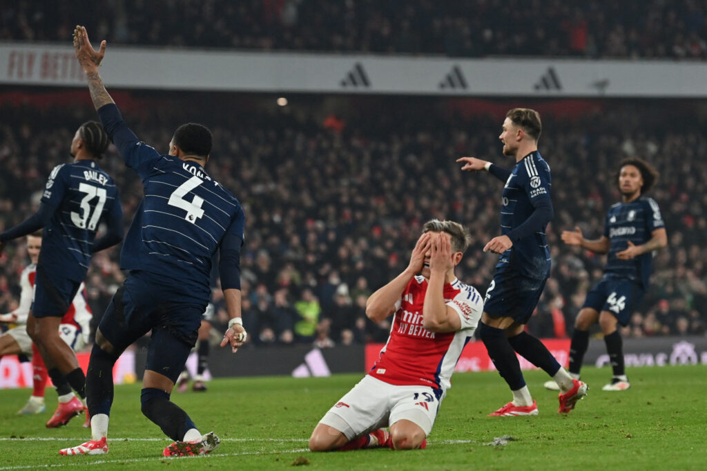 Arsenal’s title bid rocked by Villa fightback