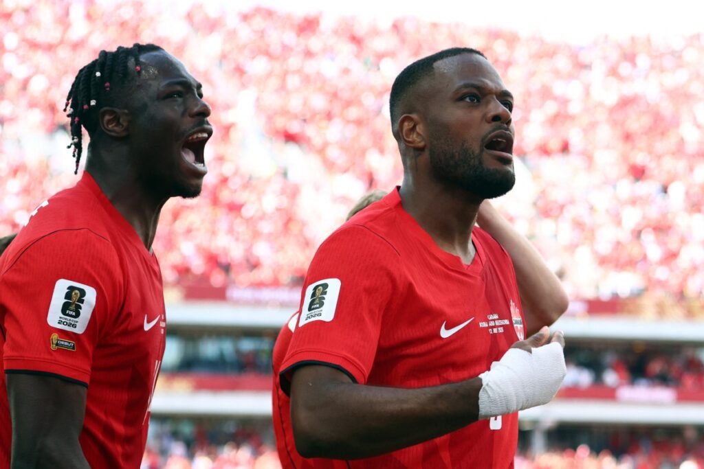 Canada draw with Bosnia-Herzegovina to earn first ever World Cup point